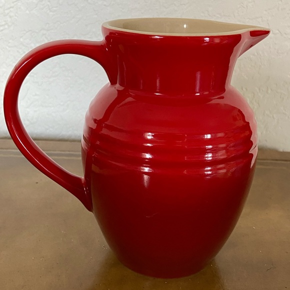 Le Creuset | Dining | Le Creuset Cherry Red Small Pitcher 7l Stoneware Pottery France | Poshmark